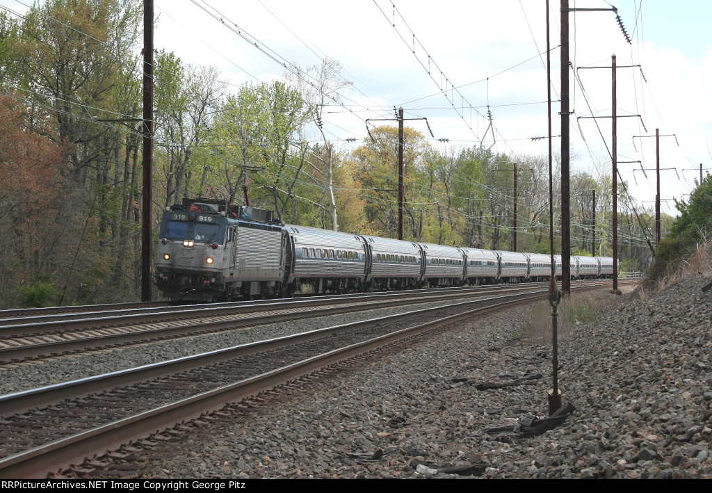 Amtrak train 95(12)